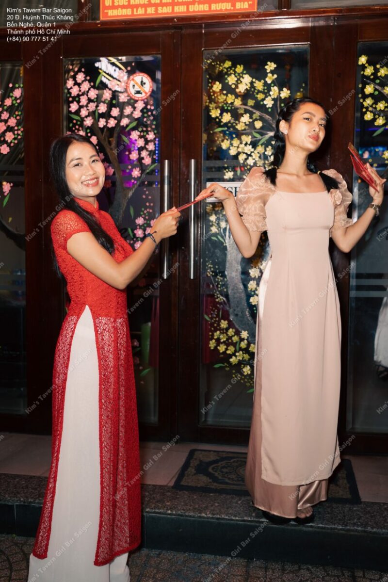 Best Tet Party In Saigon - Sexy Ao Dai - Kim's Tavern Girl Bar Saigon